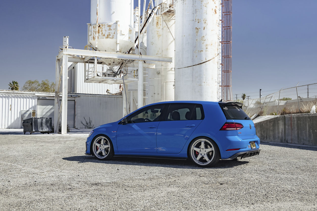 2020 Volkswagen GTI - Motegi CS5 - Silver | Motegi Wheels