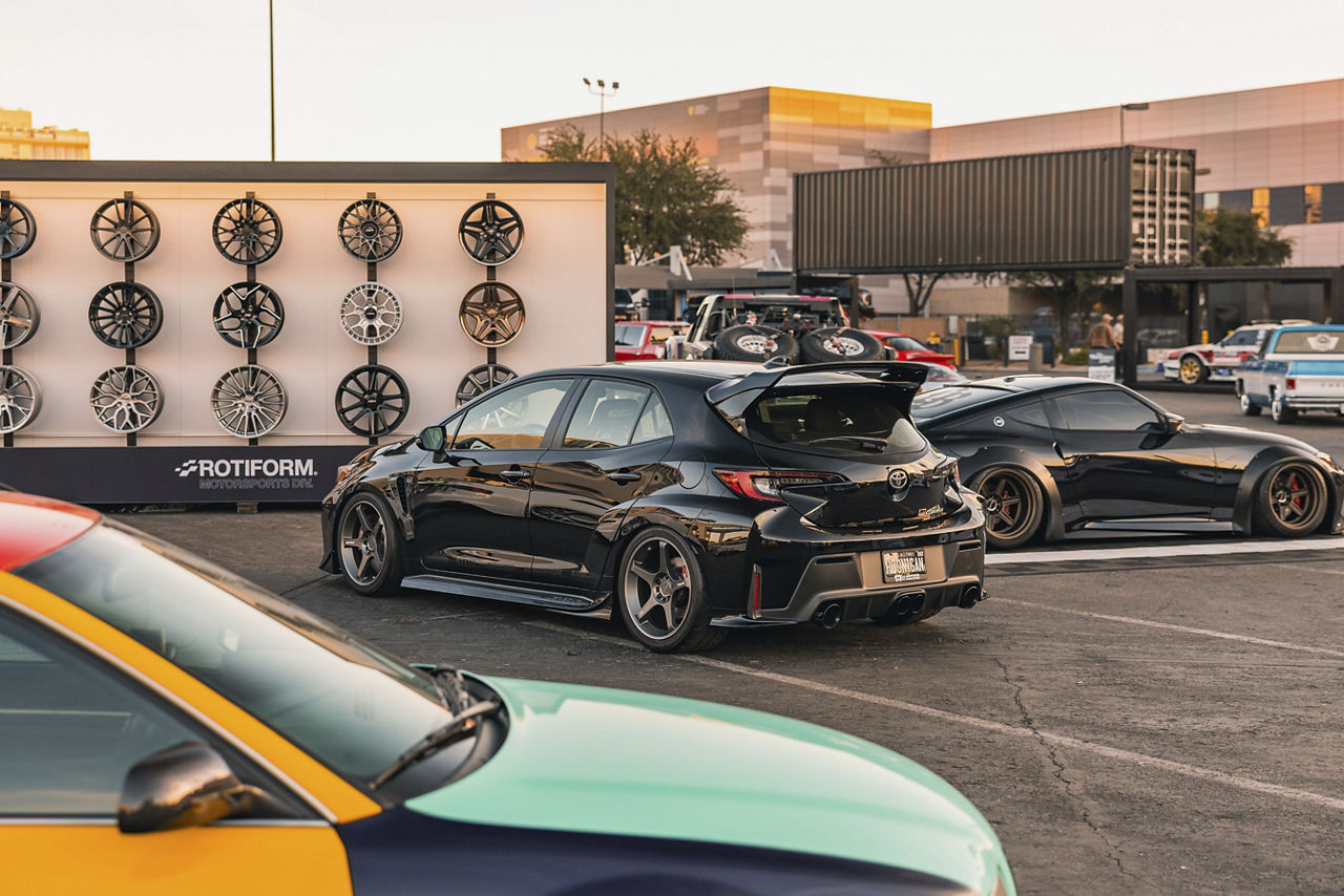 2022 Toyota Corolla GR - Motegi MR159 BATTLE V - Gray | Wheel Pros