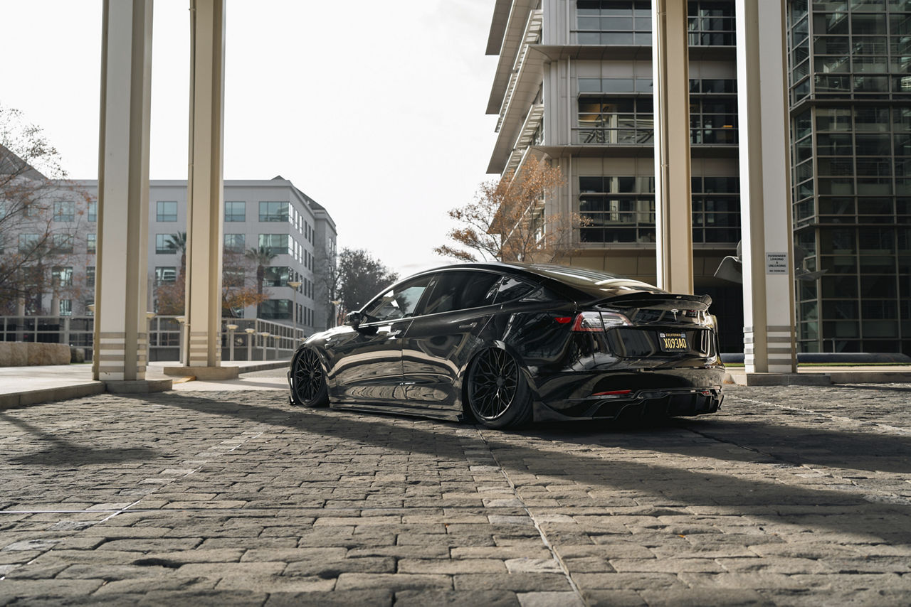 2020 Tesla Model 3 - Niche CALABRIA 5 - Black | Niche Road Wheels