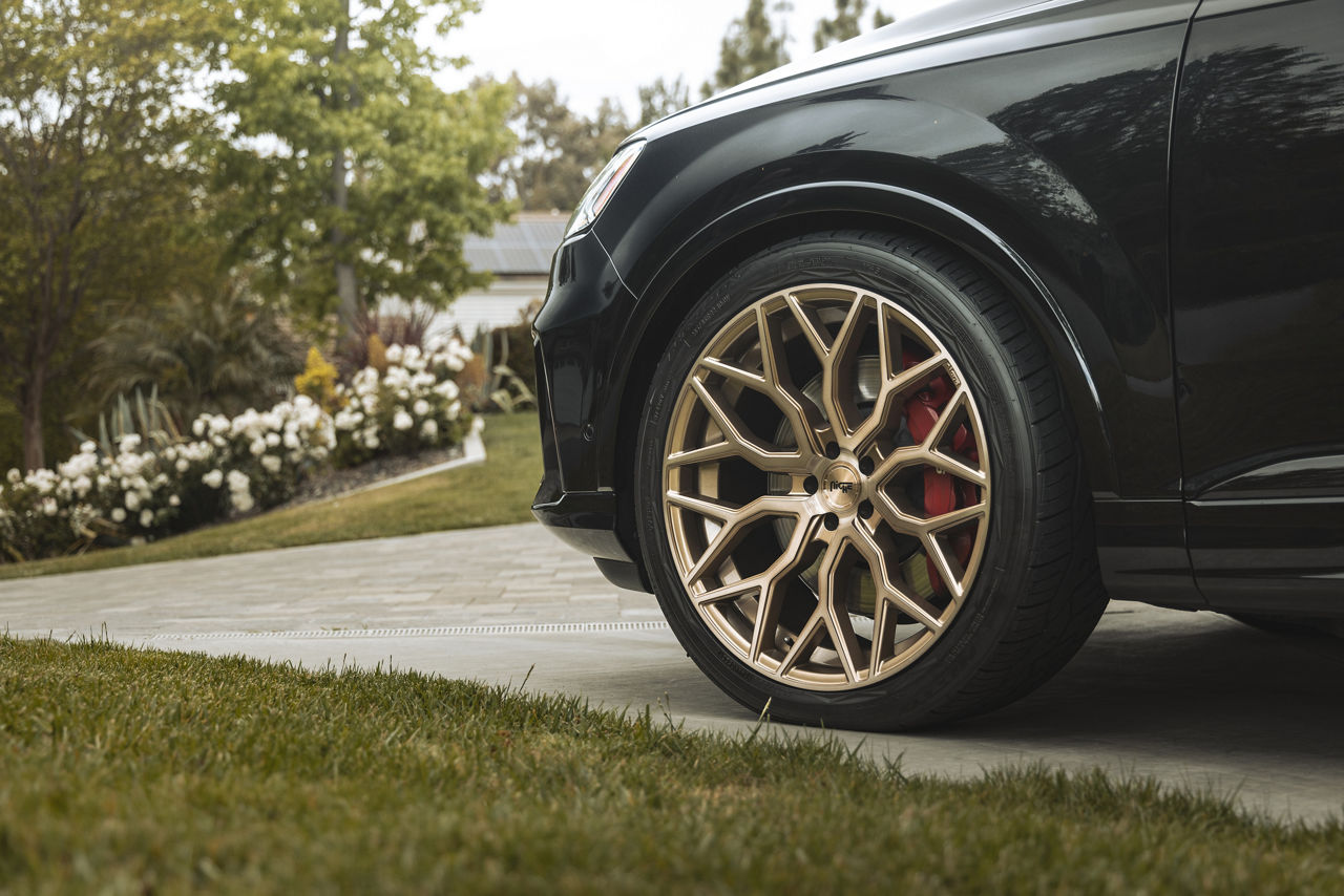 2022 Audi SQ7 - Niche MAZZANTI - Bronze | Niche Road Wheels
