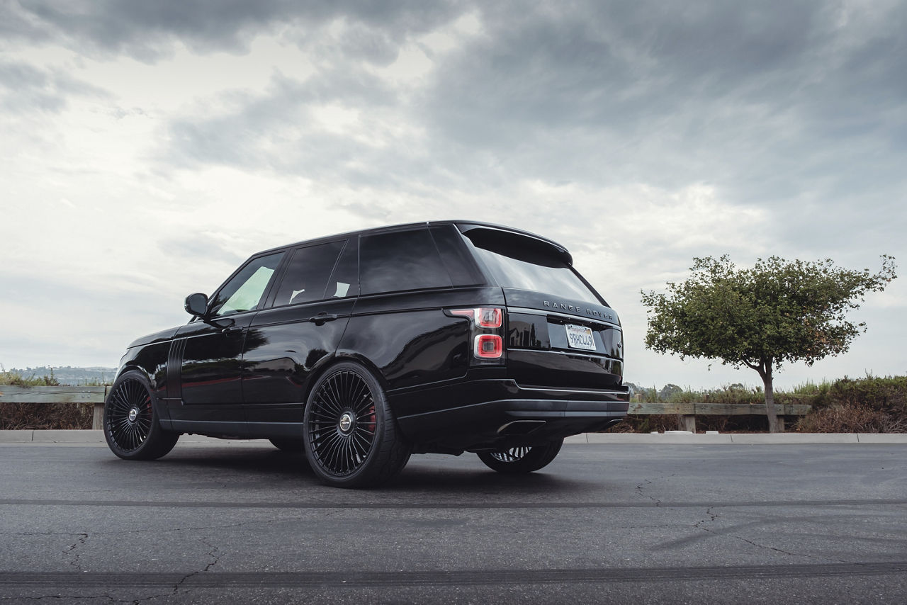 2021 Land Rover Range Rover - Niche SERENE - Black | Wheel Pros
