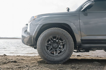 2022 Toyota 4Runner - Pro Comp ROUGHNECK - Black | Wheel Pros