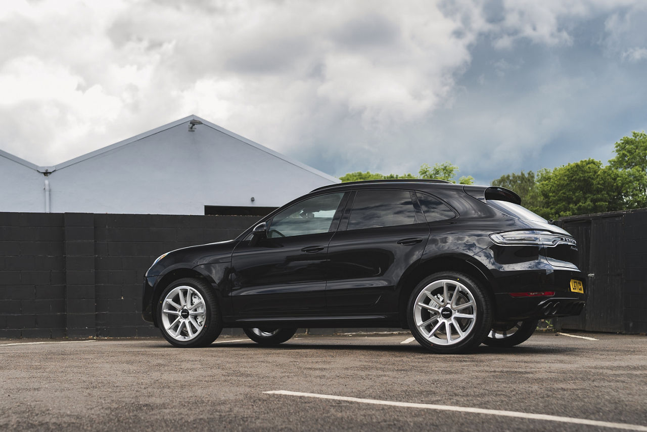 2019 Porsche Macan - Rotiform BTL - Silver | Rotiform