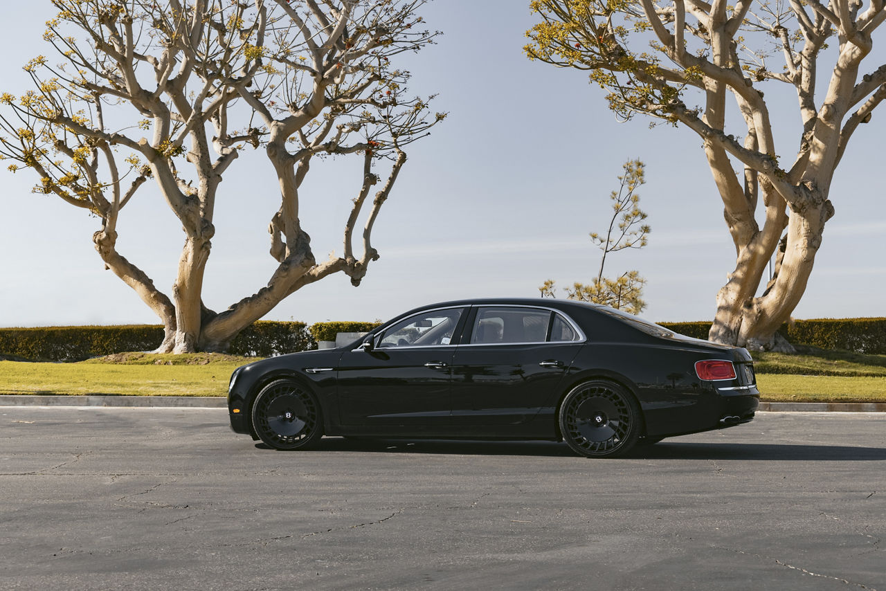 2015 Bentley Flying Spur - Rotiform CBU - Black | Wheel Pros