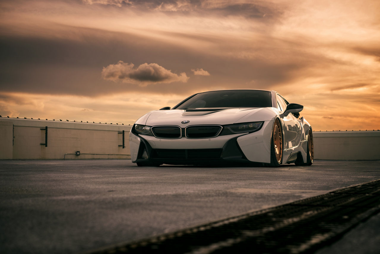 2018 BMW i8 - Rotiform CBU - Gold | Wheel Pros