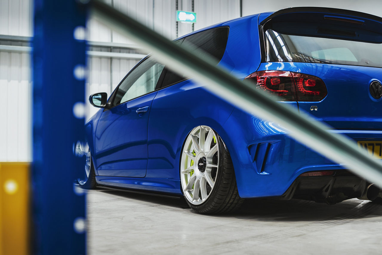 2018 Volkswagen Golf R - Rotiform DTM - Silver | Wheel Pros