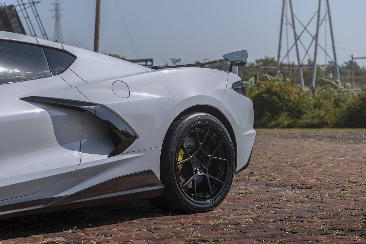 2020 Chevrolet Corvette - Rotiform KPS - Black | Wheel Pros