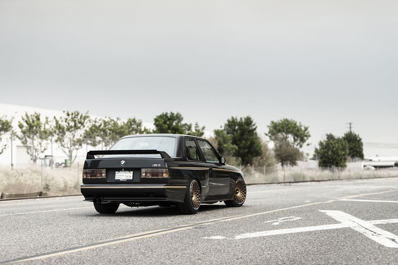 1987 BMW E30 - Rotiform LHR-F - Bronze | Wheel Pros