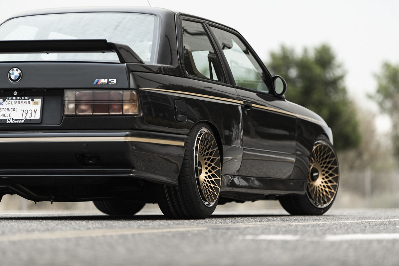 1987 BMW E30 - Rotiform LHR-F - Bronze | Wheel Pros