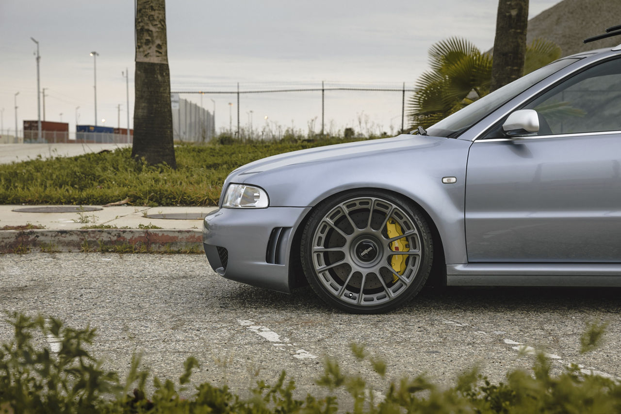 2001 Audi RS4 - Rotiform OZR - Gray | Wheel Pros