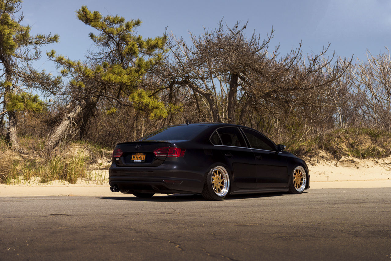 2012 Volkswagen Jetta - Rotiform OZT - Gold | Rotiform