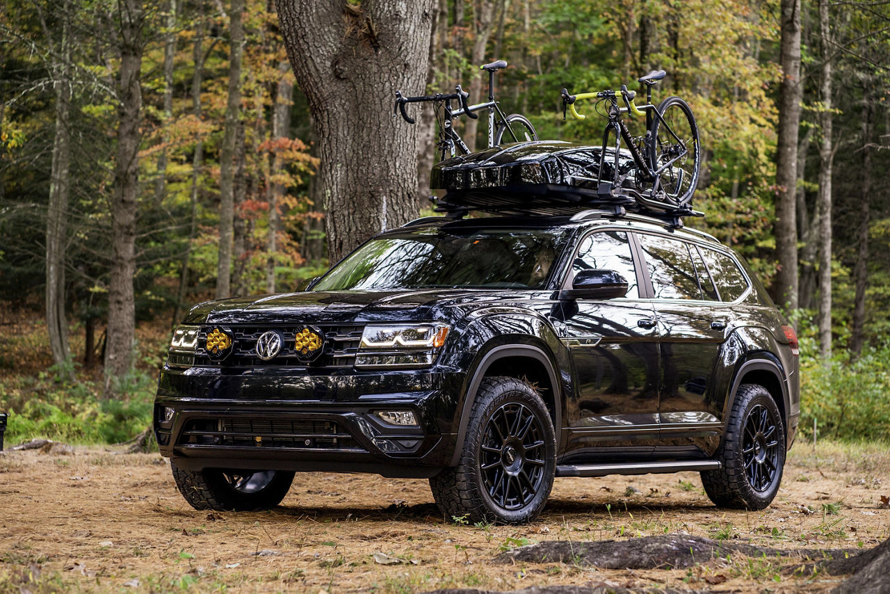 2020 Volkswagen Atlas - Rotiform OZR - Black | Rotiform