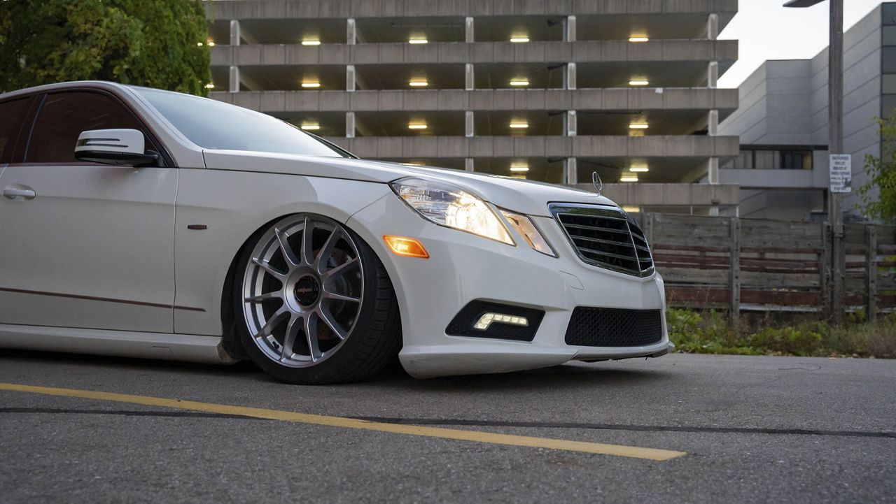 2012 Mercedes-Benz E350 - Rotiform DTM - Silver | Wheel Pros