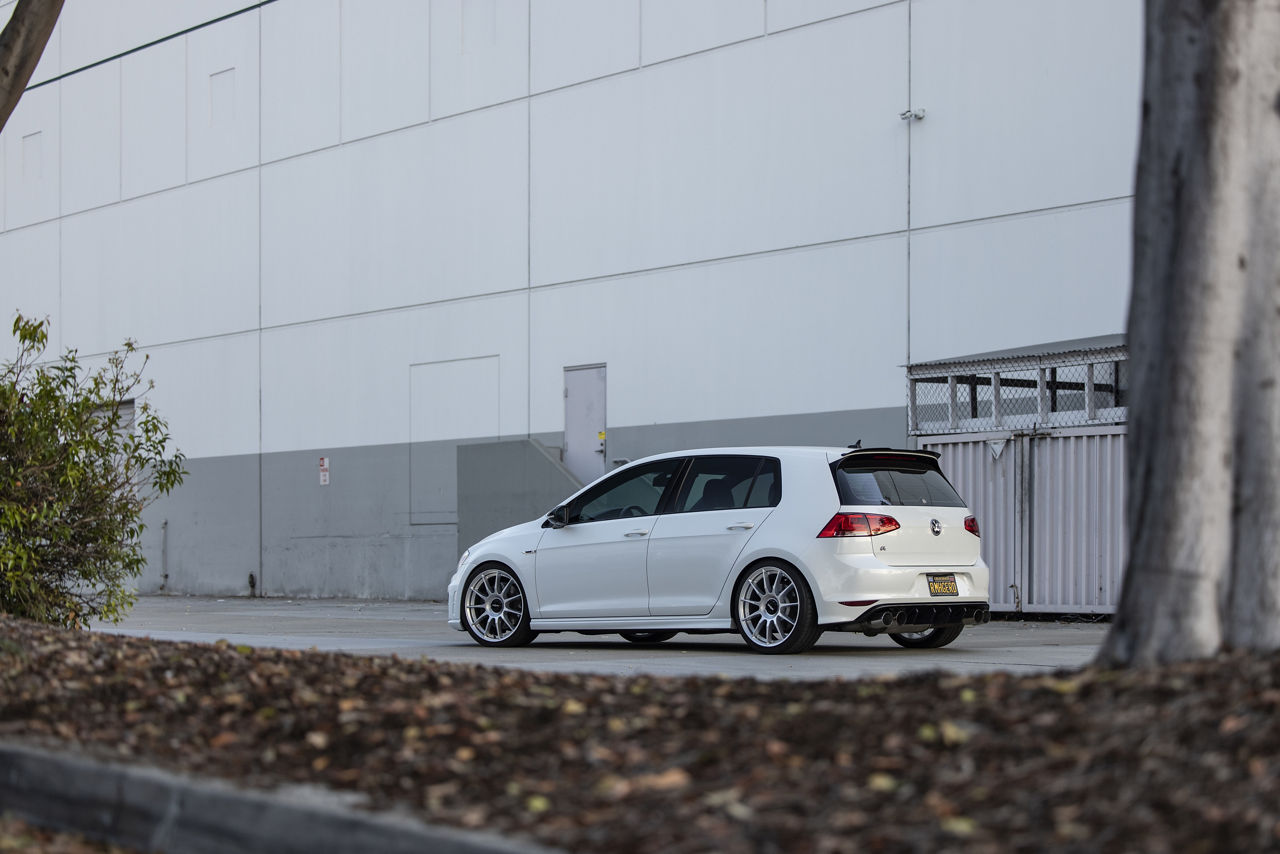2017 Volkswagen Golf R - Rotiform DTM - Silver | Wheel Pros