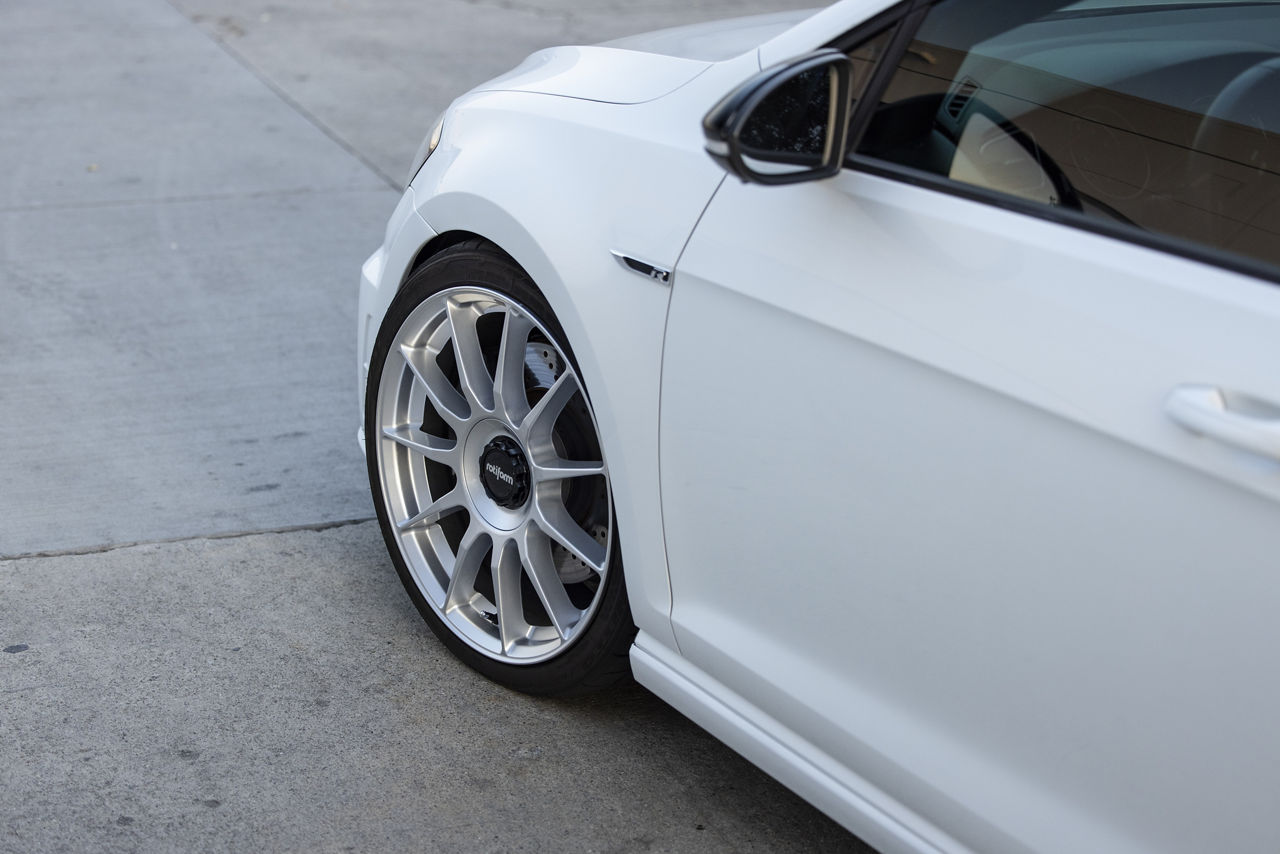 2017 Volkswagen Golf R - Rotiform DTM - Silver | Wheel Pros