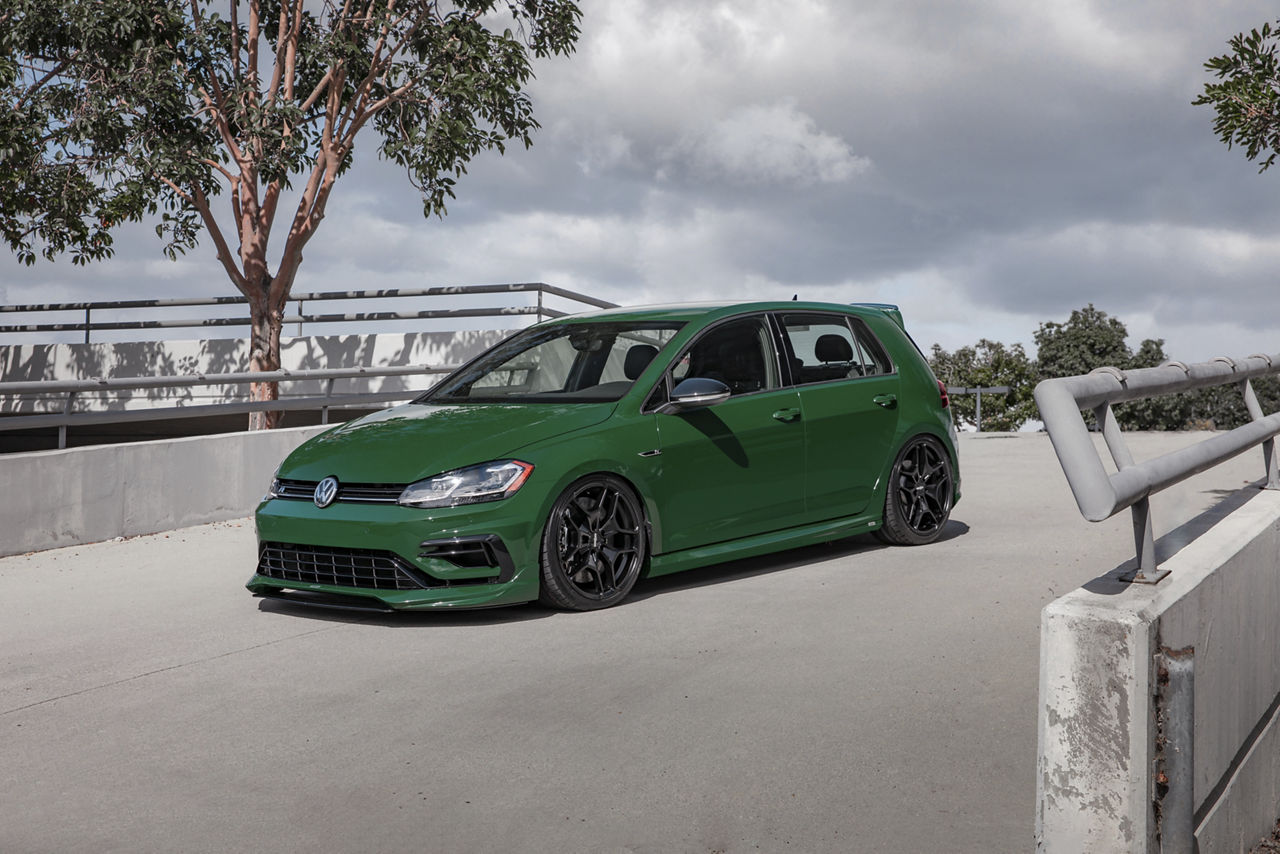 2019 Volkswagen Golf R - Rotiform HUR - Black | Wheel Pros