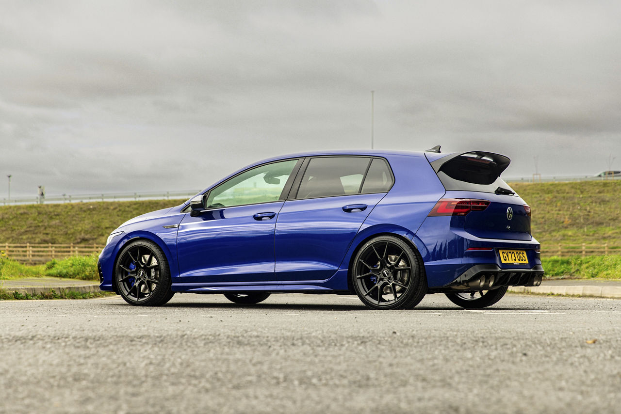 2023 Volkswagen Golf R - Rotiform KPR - Black | Rotiform