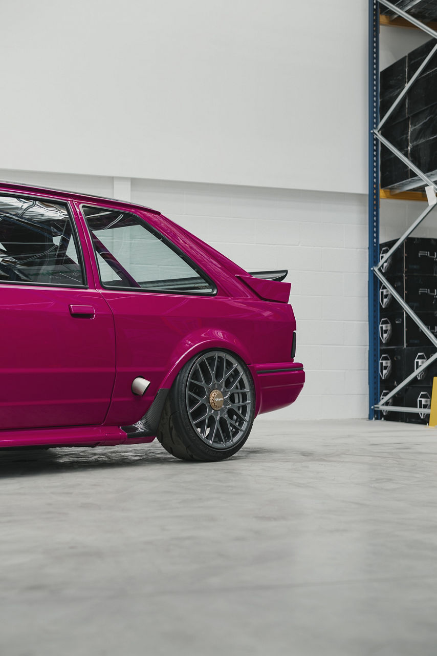 1990 Ford Escort - Rotiform RSE - Gray | Wheel Pros