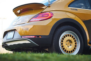 2016 Volkswagen Beetle - Rotiform VCE - Gold | Rotiform