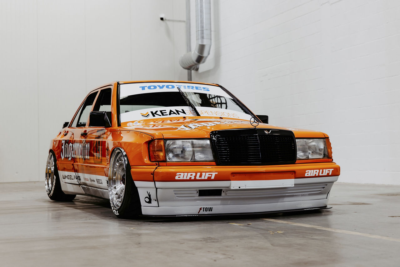 1990 Mercedes-Benz 300e - Rotiform VCE-T - Brushed | Rotiform