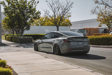 2020 Tesla Model 3 - Rotiform ZMO-M - Brushed | Rotiform