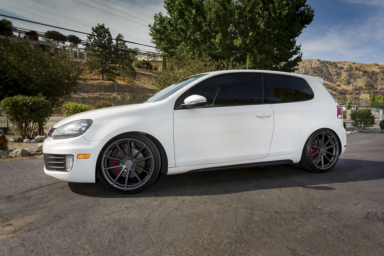 2012 Volkswagen Golf - TSW BATHURST - Gray | TSW Alloy Wheels