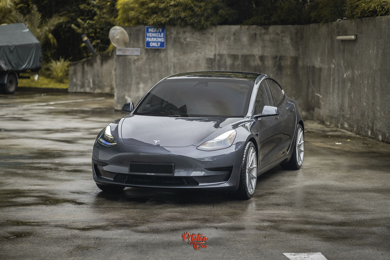 2018 Tesla Model 3 - TSW BATHURST - Silver | Wheel Pros