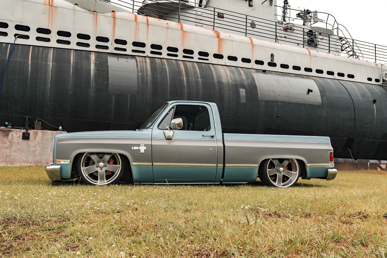 1985 Chevrolet C10 - US MAG HUSTLER - Gun Metal | Wheel Pros
