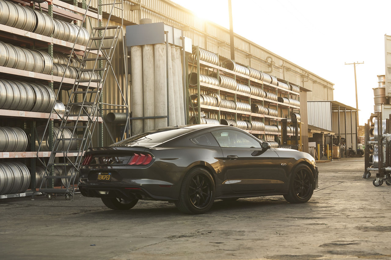 2020 Ford Mustang GT - US MAG RAMBLER - Black | Wheel Pros