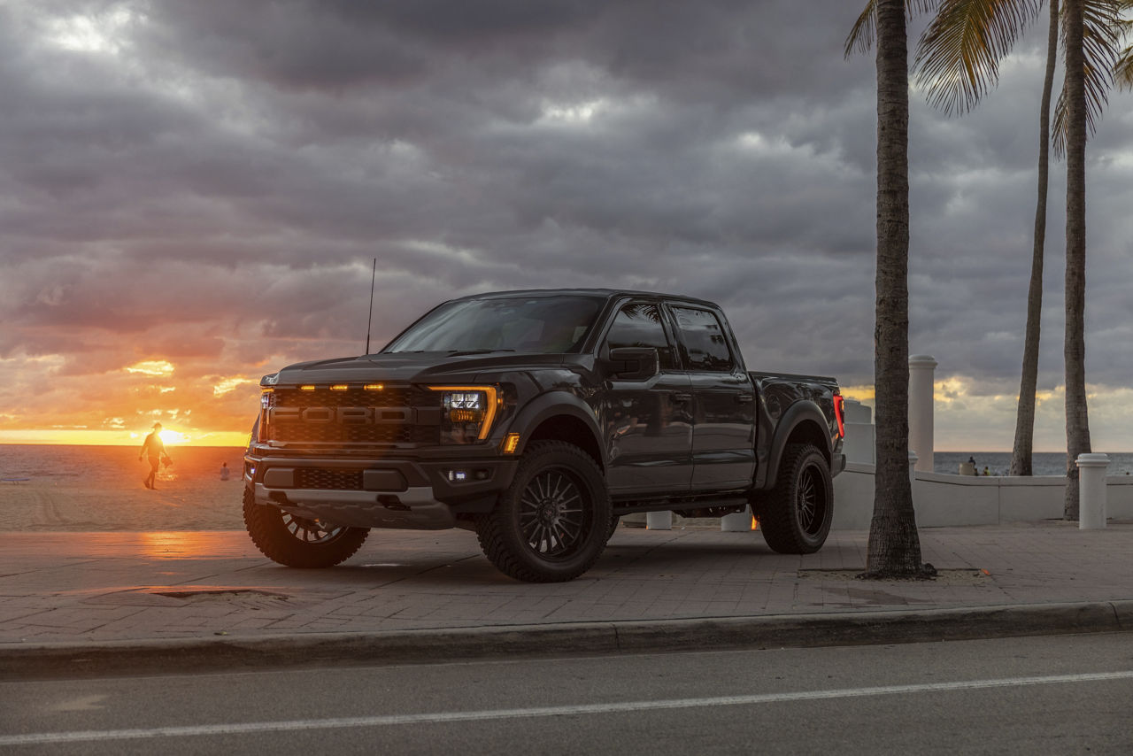 2021 Ford F150 Raptor - XD WHIPLASH - Black | Wheel Pros